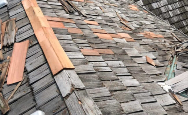 Cedar Shake Roof Repair/Cedar Shake Roof Maintenance